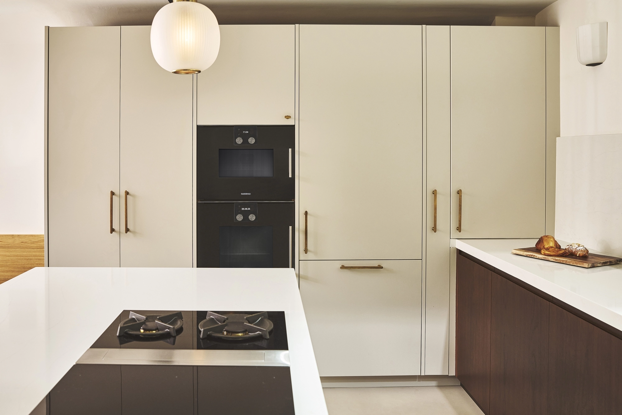 Shoreditch Kitchen - Minimalist design, honest materials