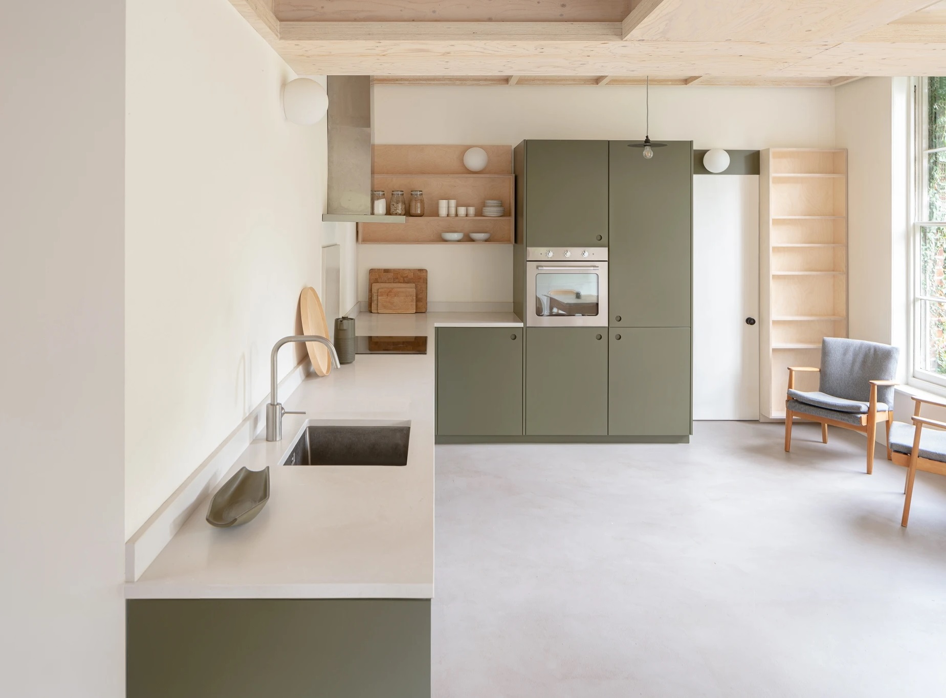Practical minimalist kitchens - how to get the minimalist look in real life